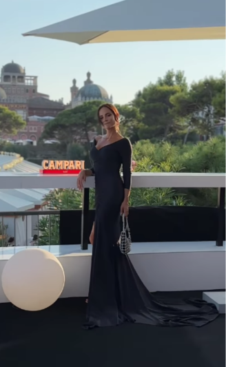 Sara Bolla | Chiara Boni La Petite Robe® - Chiara Boni Official